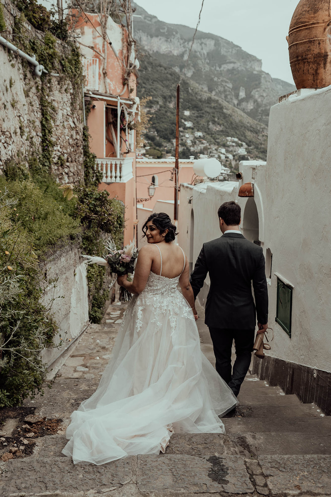 How to Elope in Italy - Everything You Need to Know For 2024